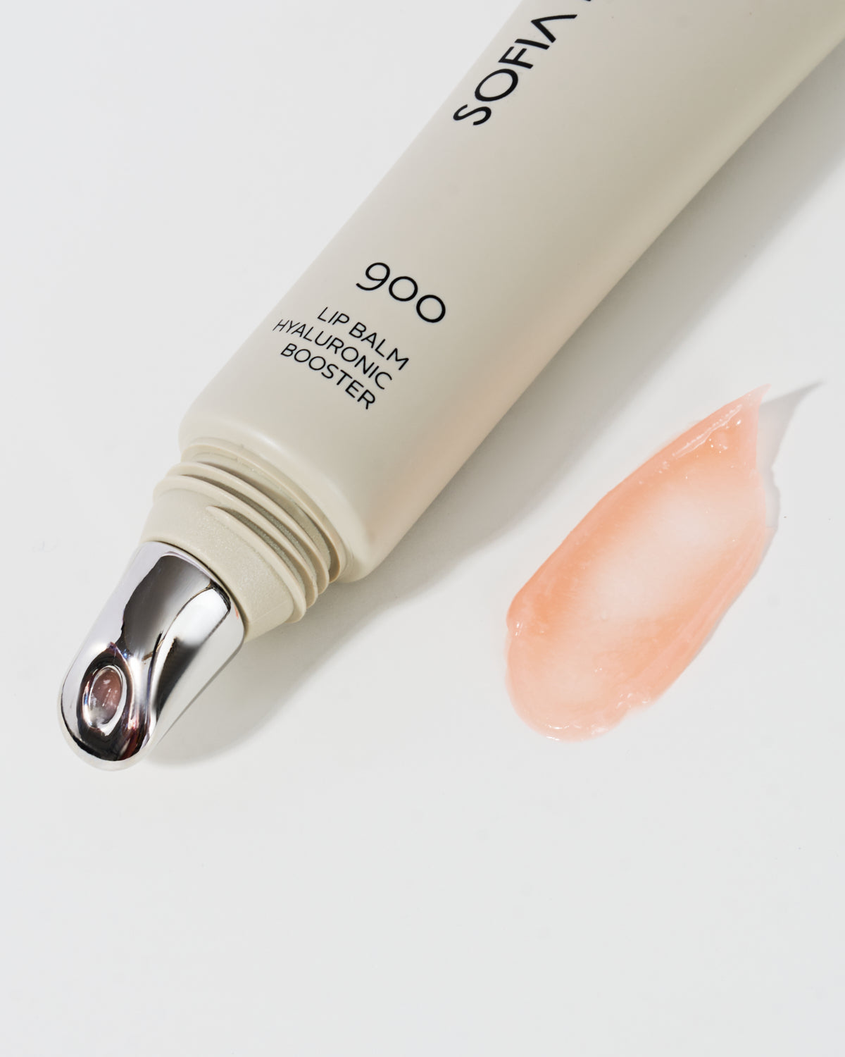 LIP TREATMENT – SOFIA BERTRAND